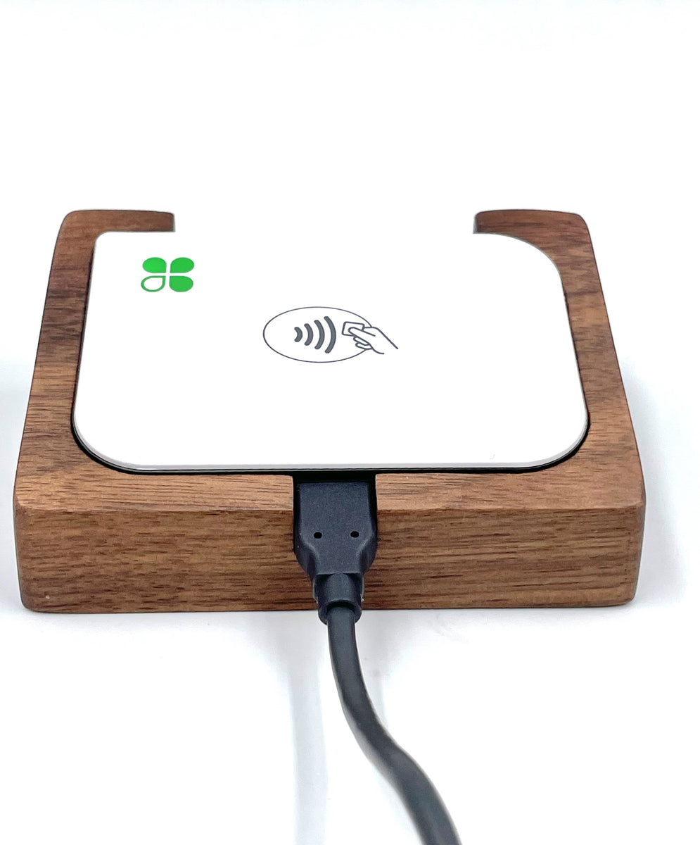 DCCStands – Clover Go 3 Wood Base Stand